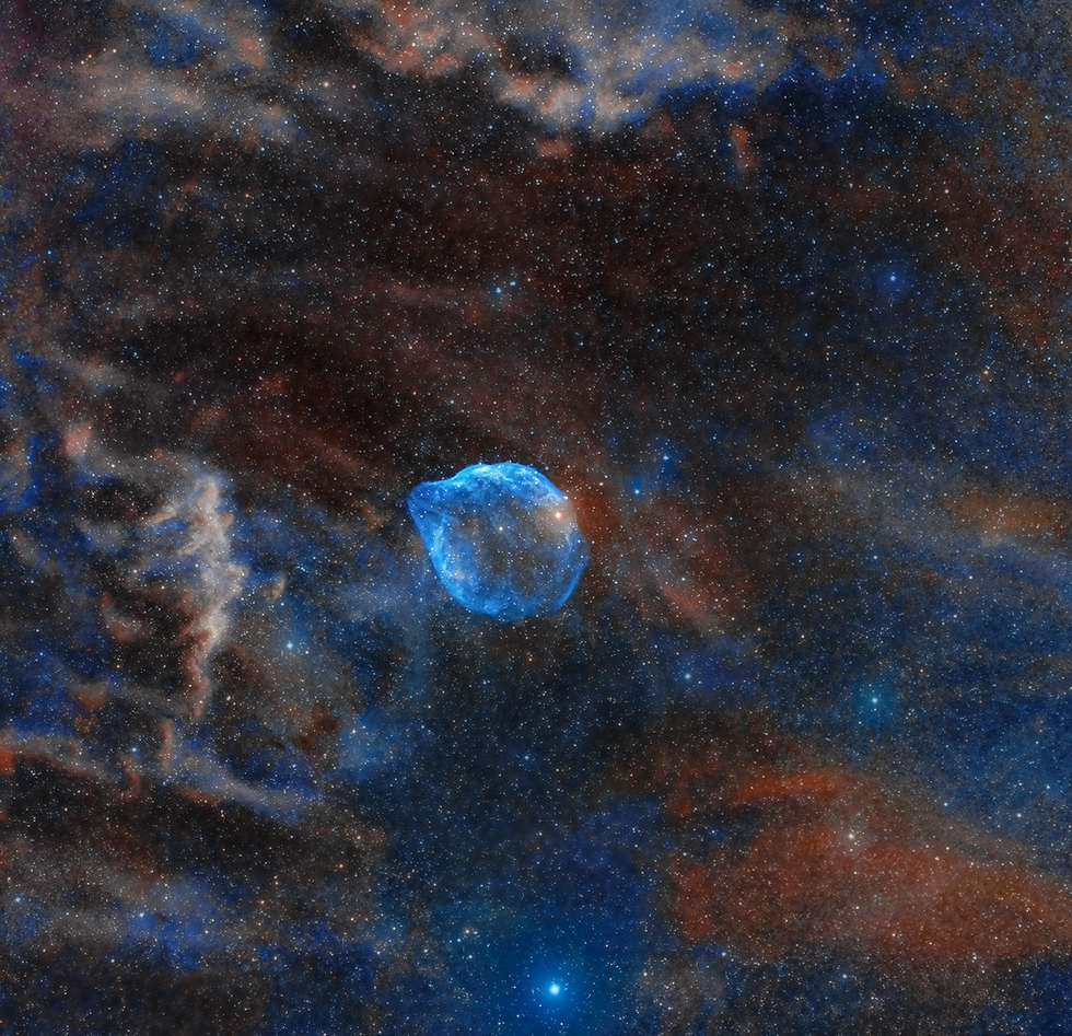 SH2-308 The Dolphin Nebula | Telescope Live